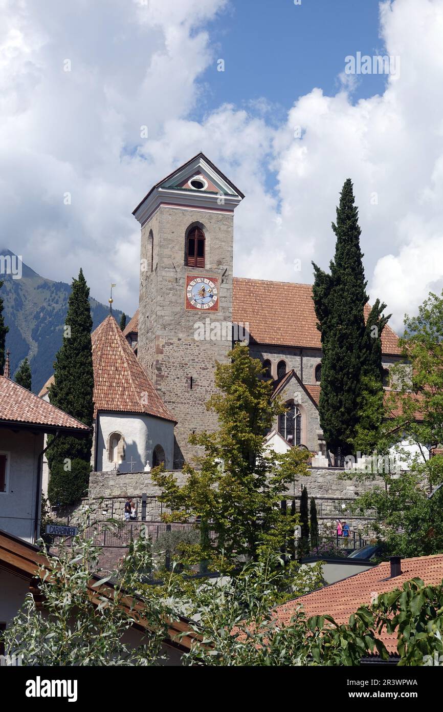 Parish Church of the Assumption in Schenna Stock Photo - Alamy