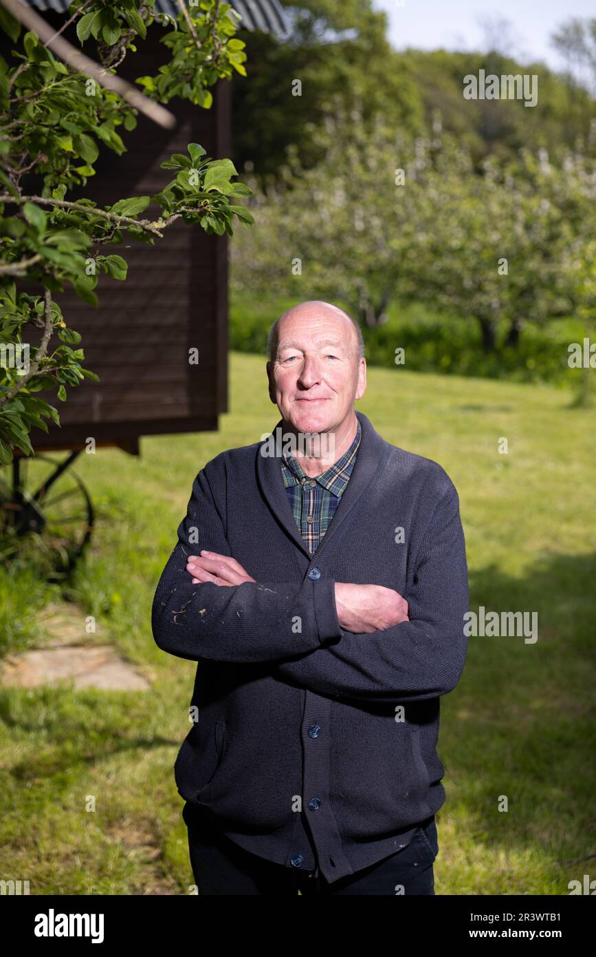 Peter guttridge author hi-res stock photography and images - Alamy