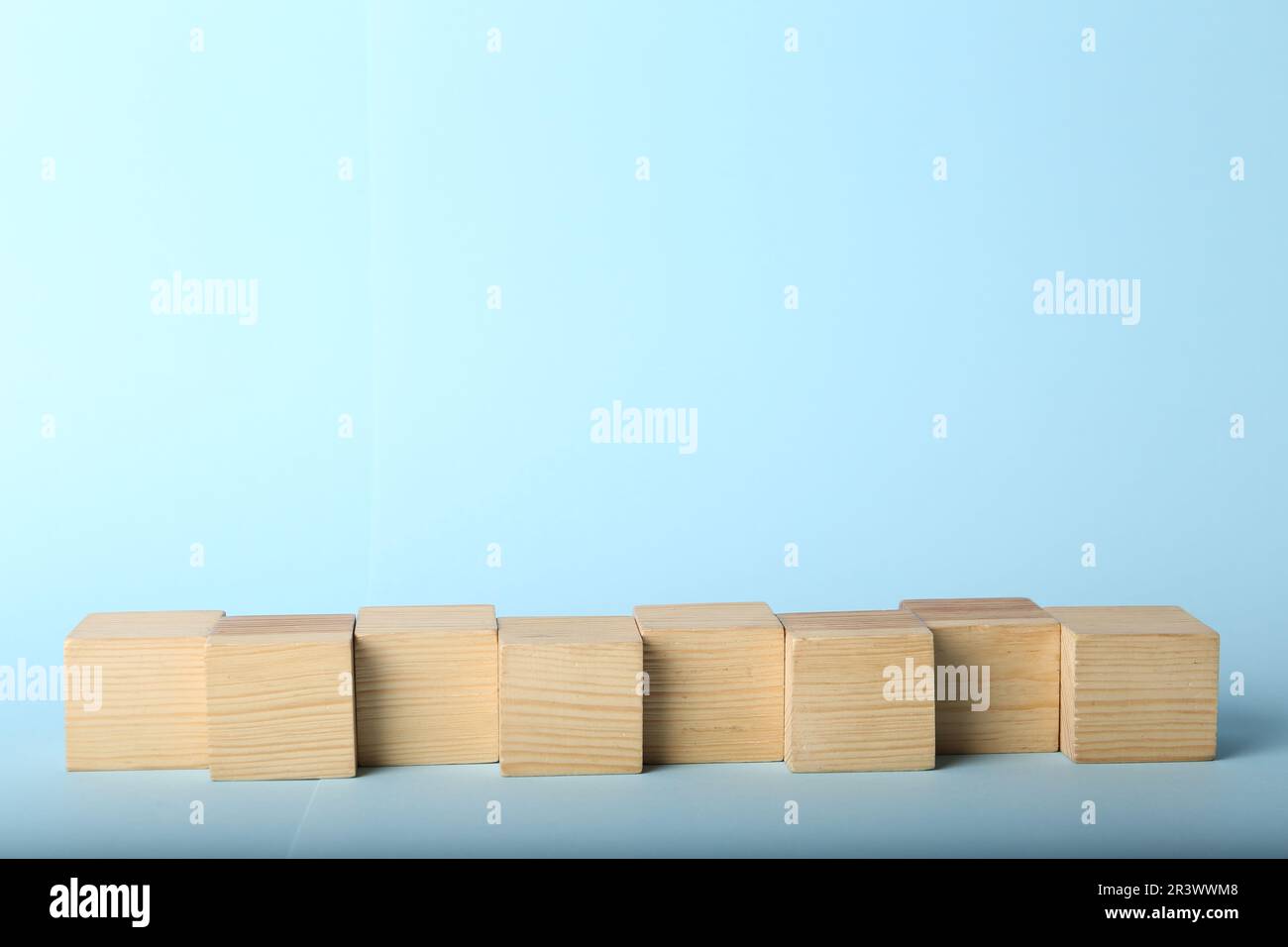 Empty cubes hi-res stock photography and images - Alamy