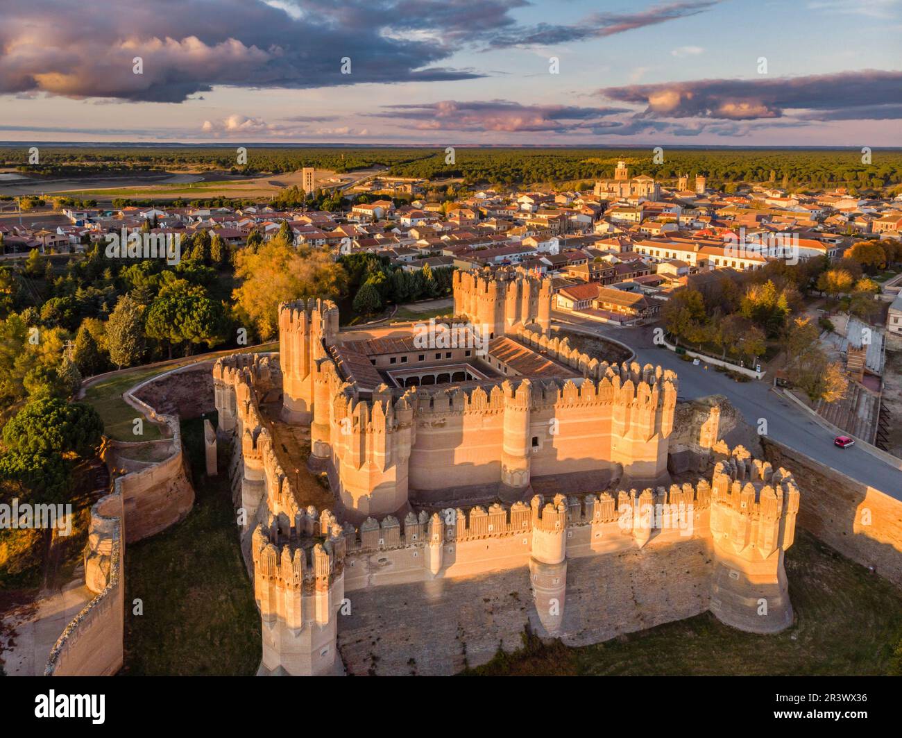 Mudejar castle hi-res stock photography and images - Alamy
