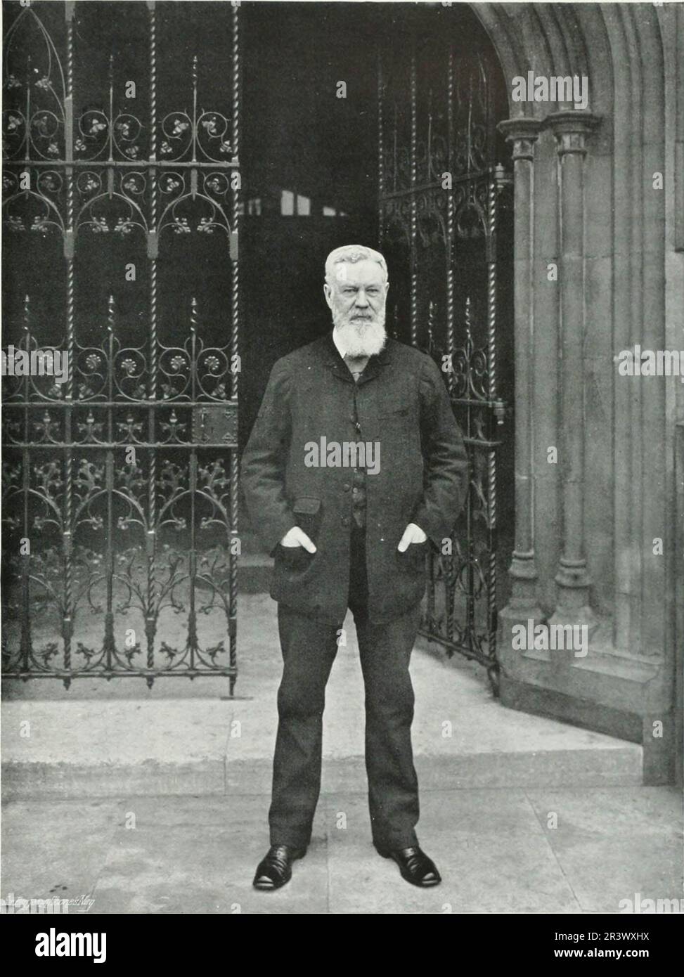 "Sir Benjamin Stone's pictures; records of national life and history ...