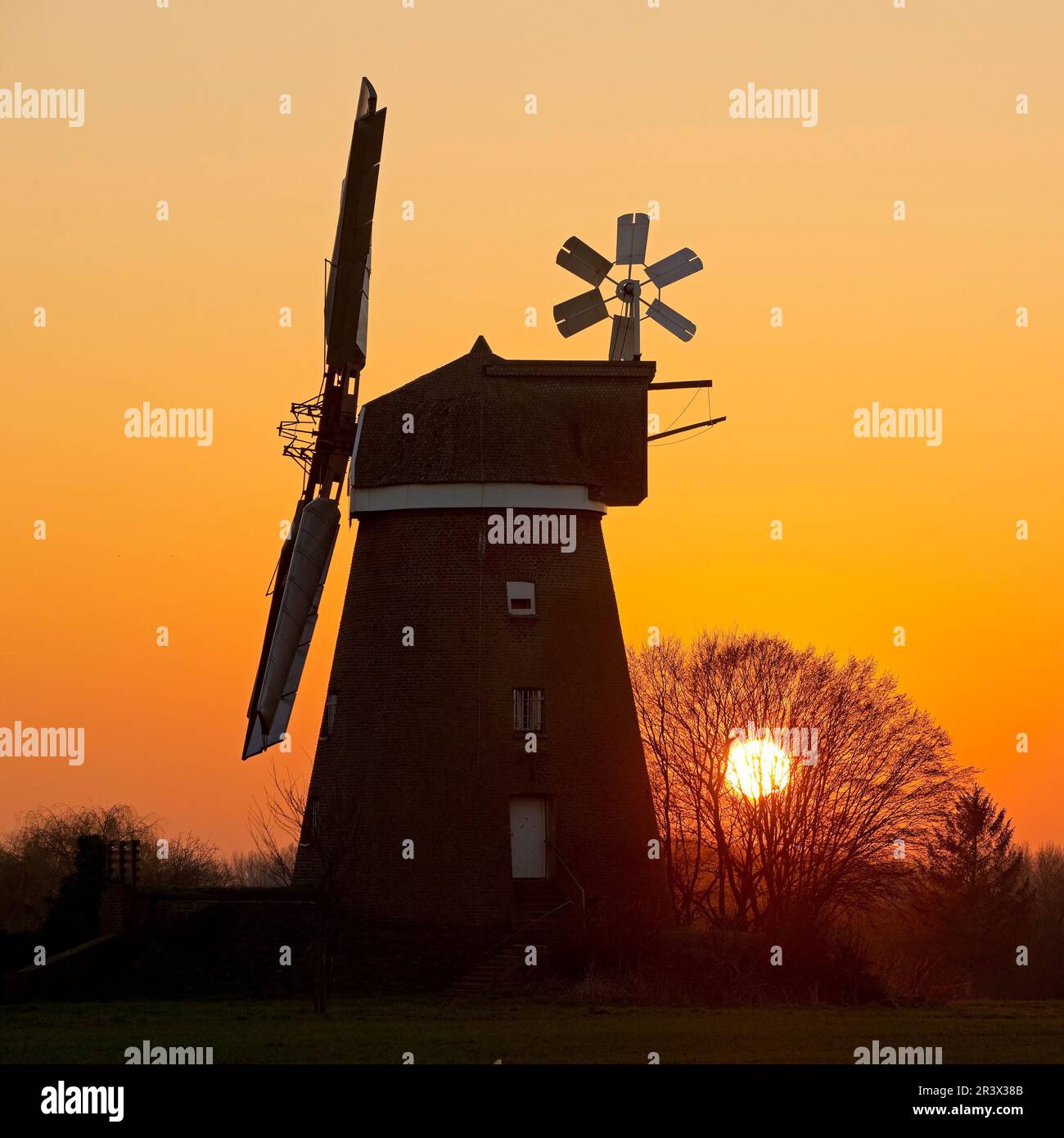 Museumswindmuehle hi-res stock photography and images - Alamy