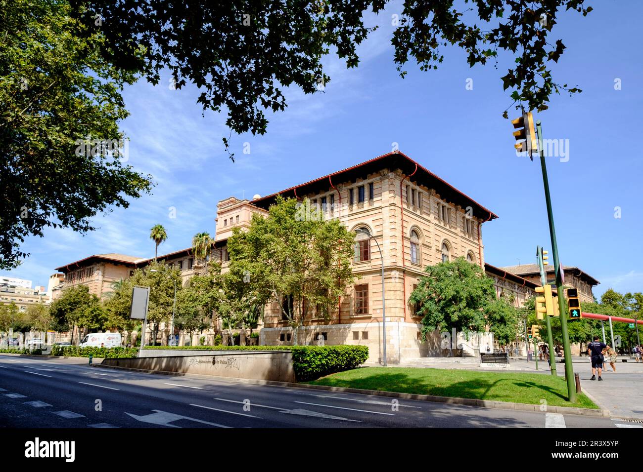 IES Ramon Llull, instituto de educación secundaria, avenida de Portugal ...