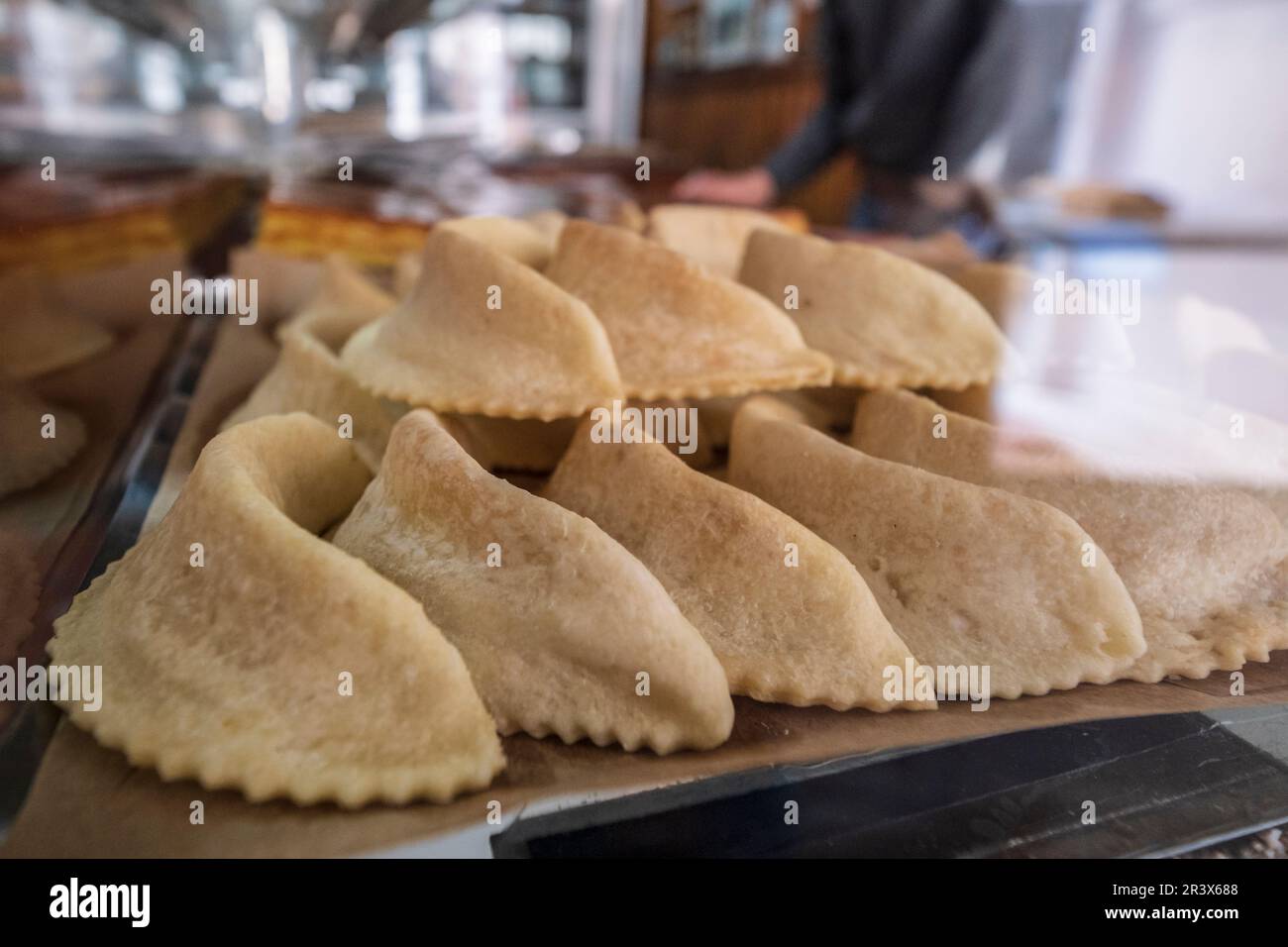 Typical islamic pastries hi-res stock photography and images - Alamy