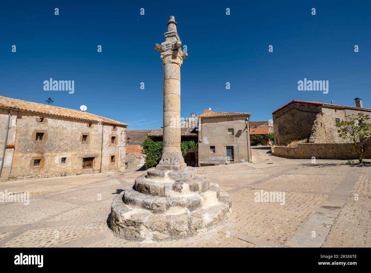 Antiguo rollo hi-res stock photography and images - Alamy