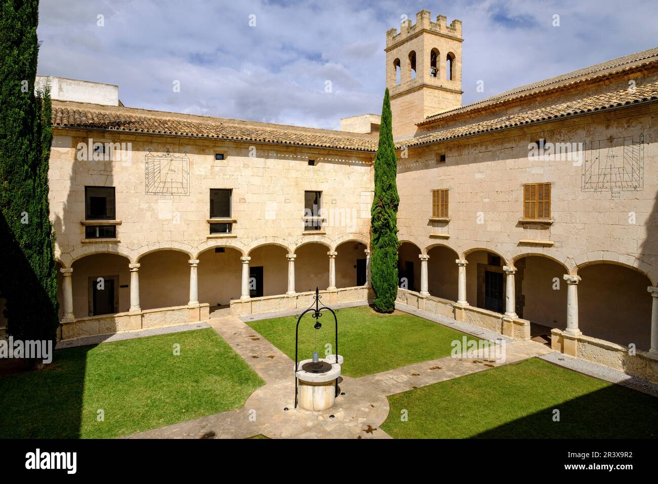 claustro de Santo Domingo, 1730, Inca, Mallorca, balearic islands ...