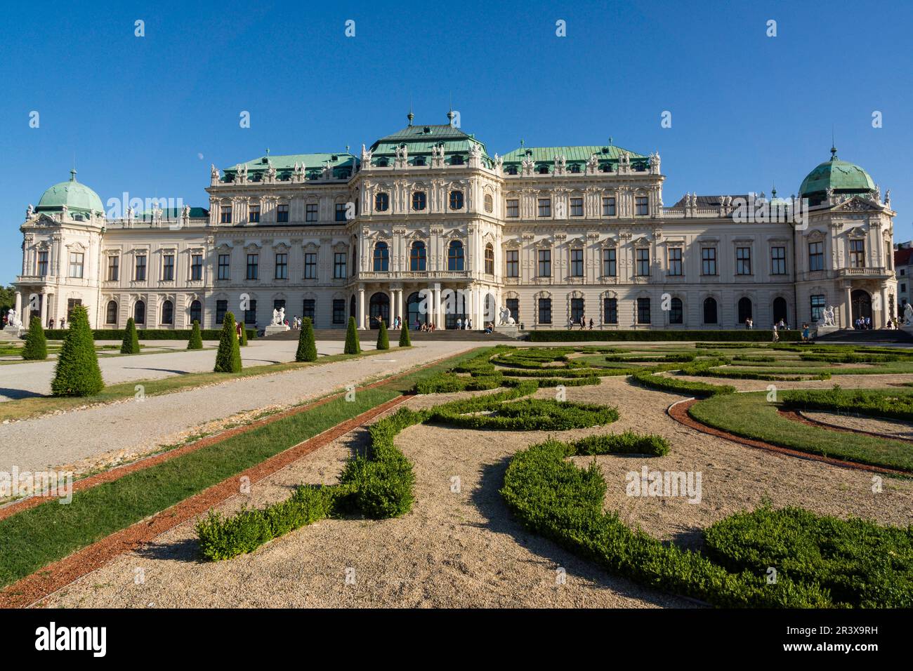 Palacio barroco de viena hi-res stock photography and images - Alamy