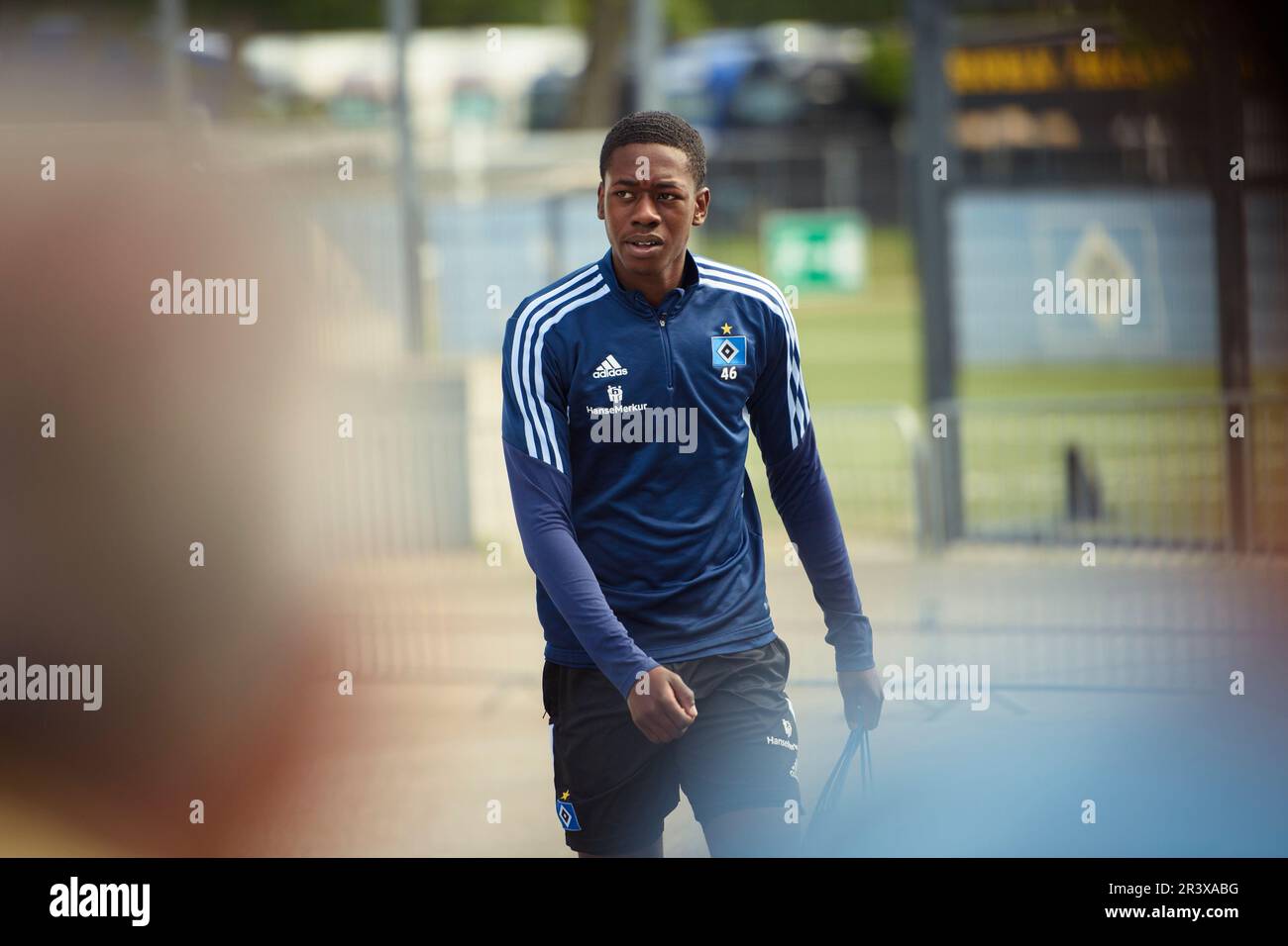 Elijah krahn hi-res stock photography and images - Alamy