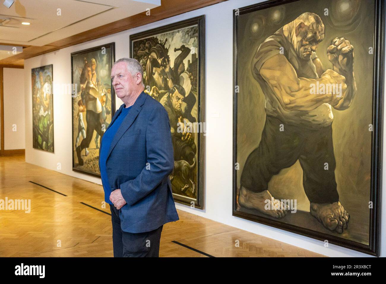 Edinburgh, United Kingdom. 25 May, 2023 Pictured: L to R Peter Howson ...