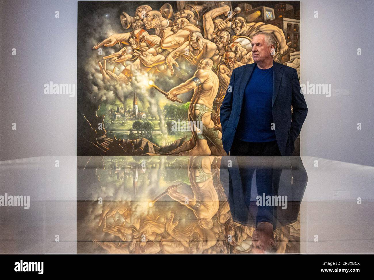Edinburgh, United Kingdom. 25 May, 2023 Pictured: L to R Peter Howson ...