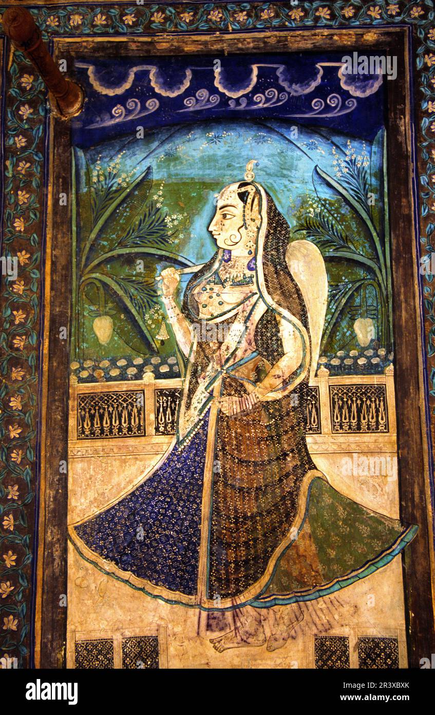 Mujer fuerte india hi-res stock photography and images - Alamy