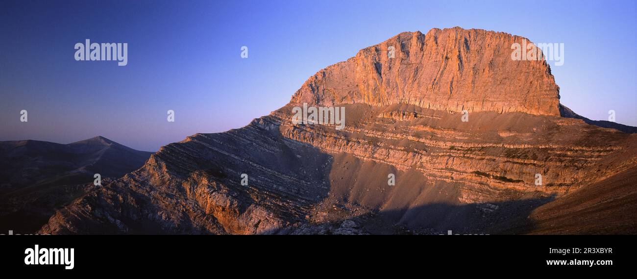 Monte Olimpo, cima Stefani (2911m.).Parque nacional del Monte Olimpo ...