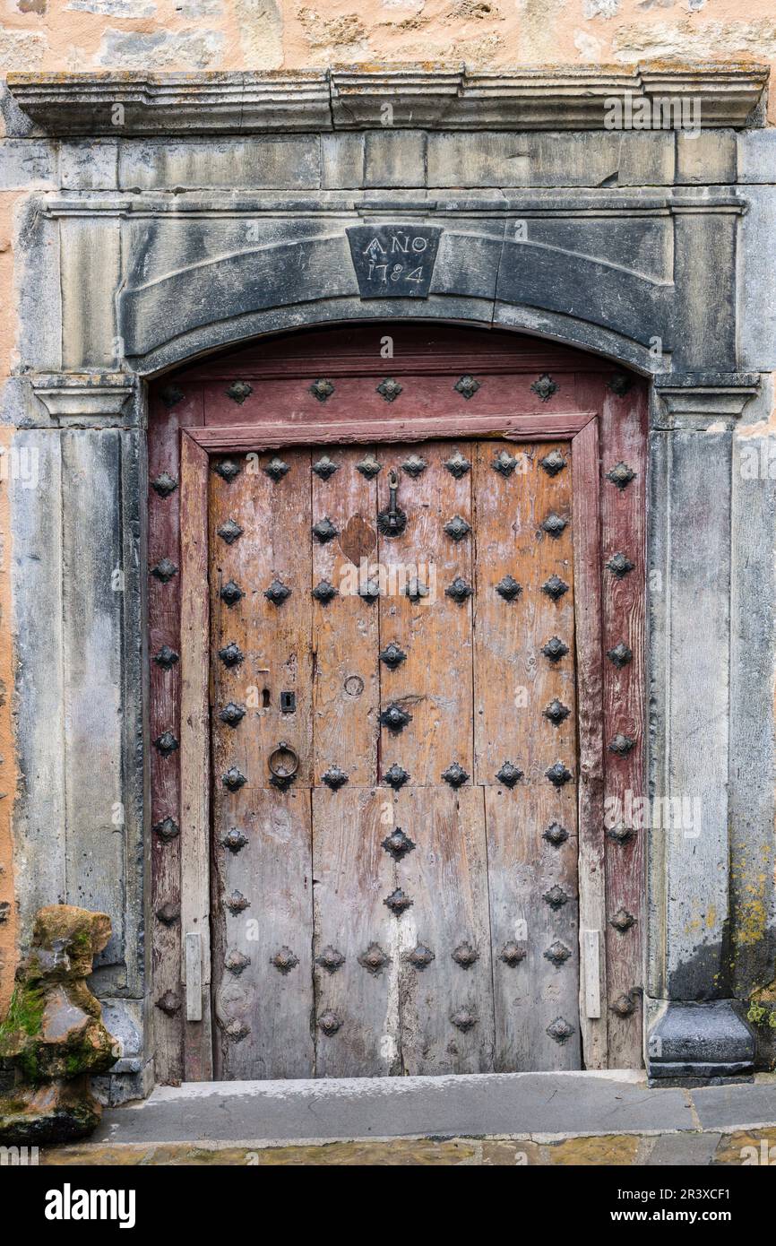 puerta de la casa del señor de Fanlo, Fanlo, Provincia de Huesca ...