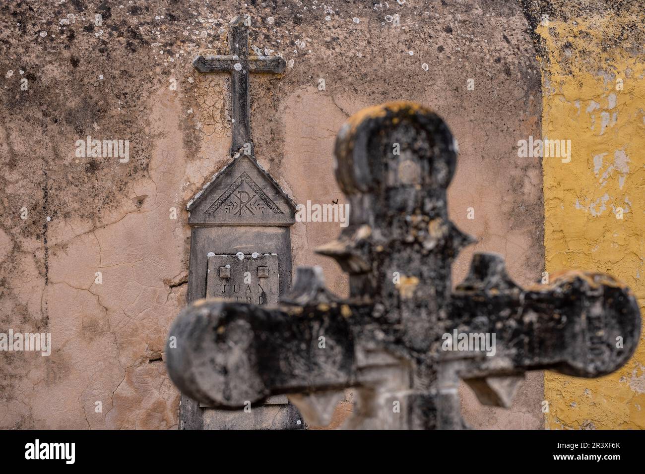 Lapidary wall hi-res stock photography and images - Alamy