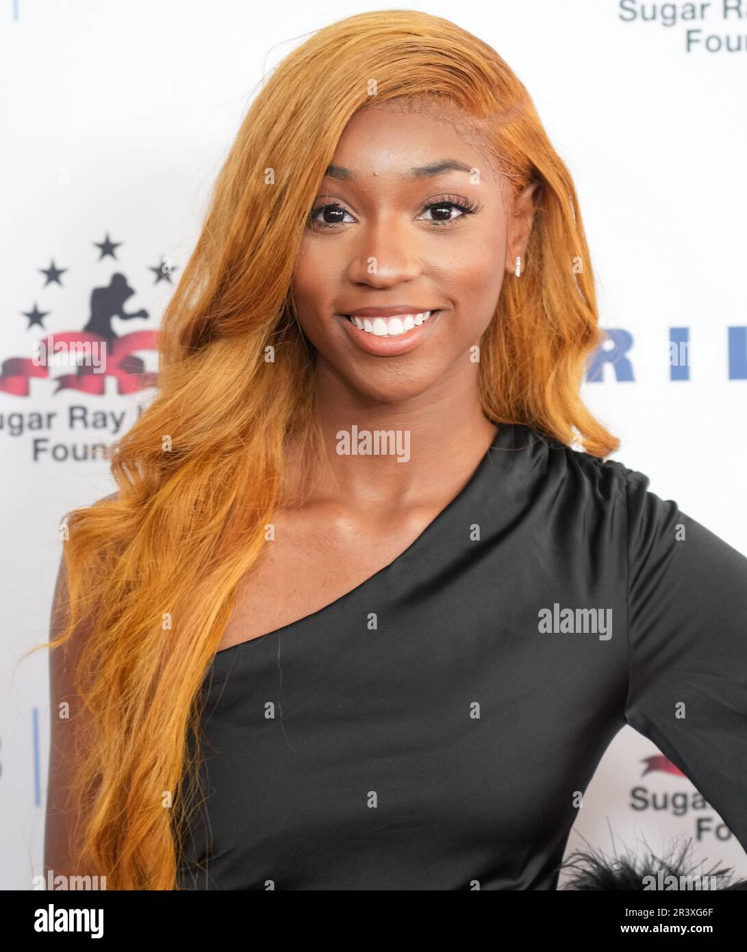 Gabby Samone arrives at the 12th Annual Sugar Ray Leonard Foundation ...