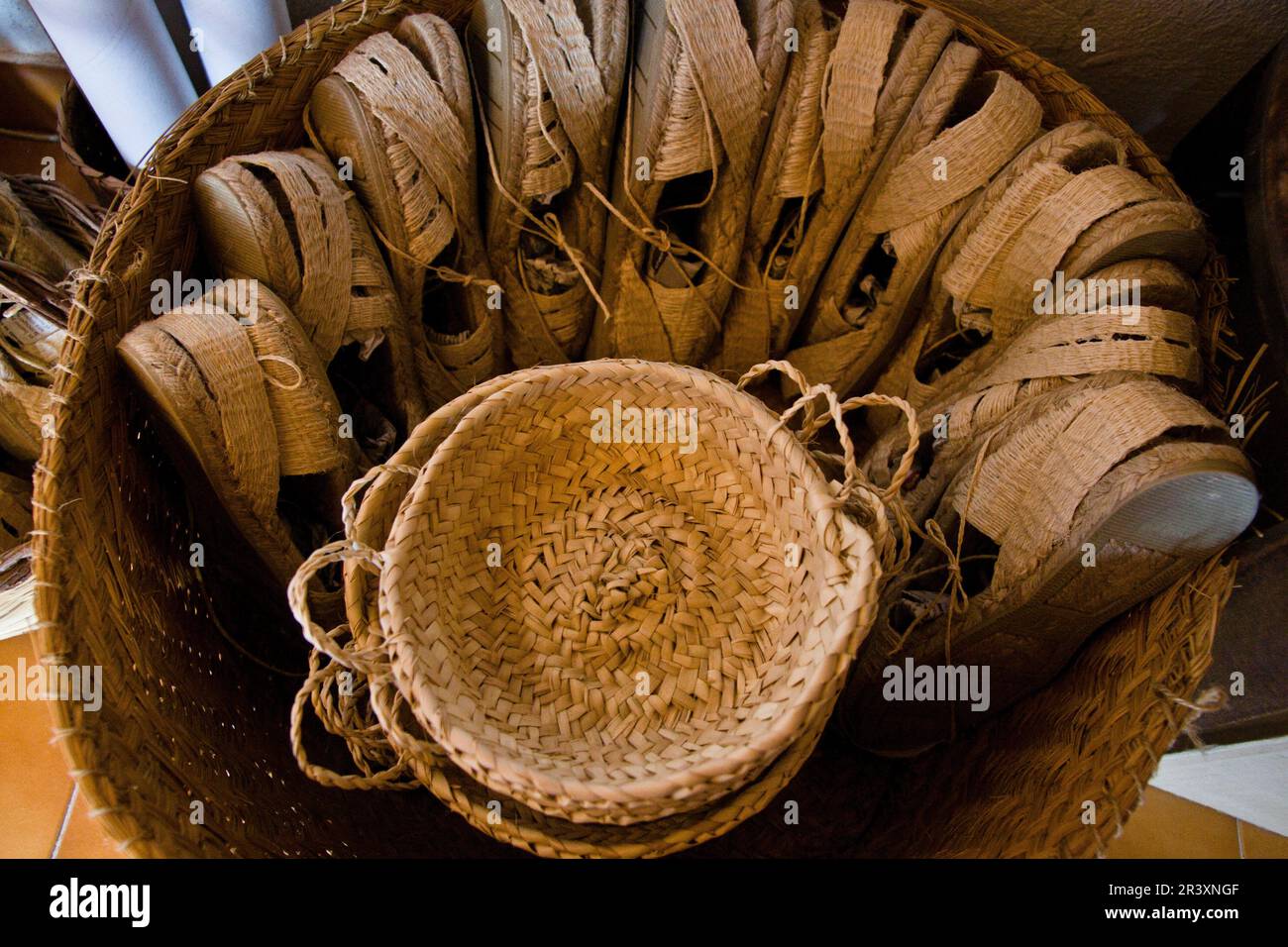 Isla en mediterraneo hi-res stock photography and images - Alamy