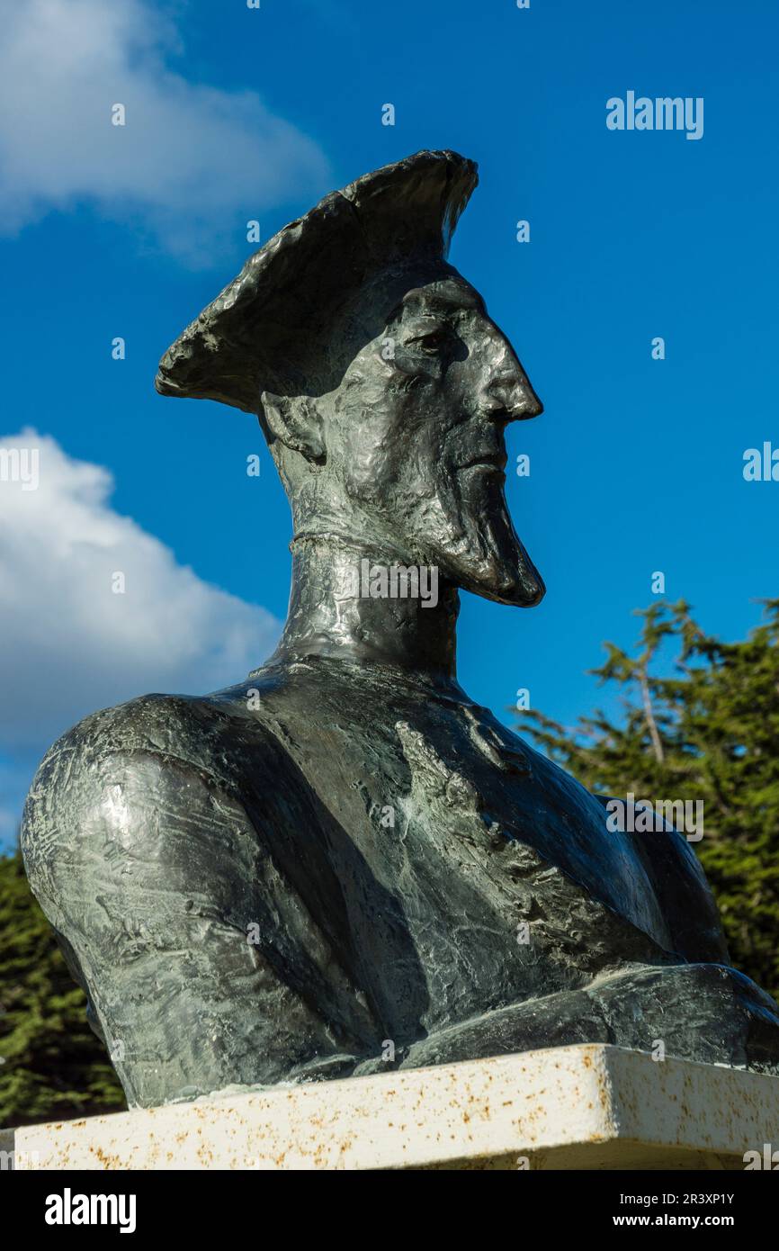 escultura del padre de la literatura Croata Marko Marulic, 1450-1524 ...