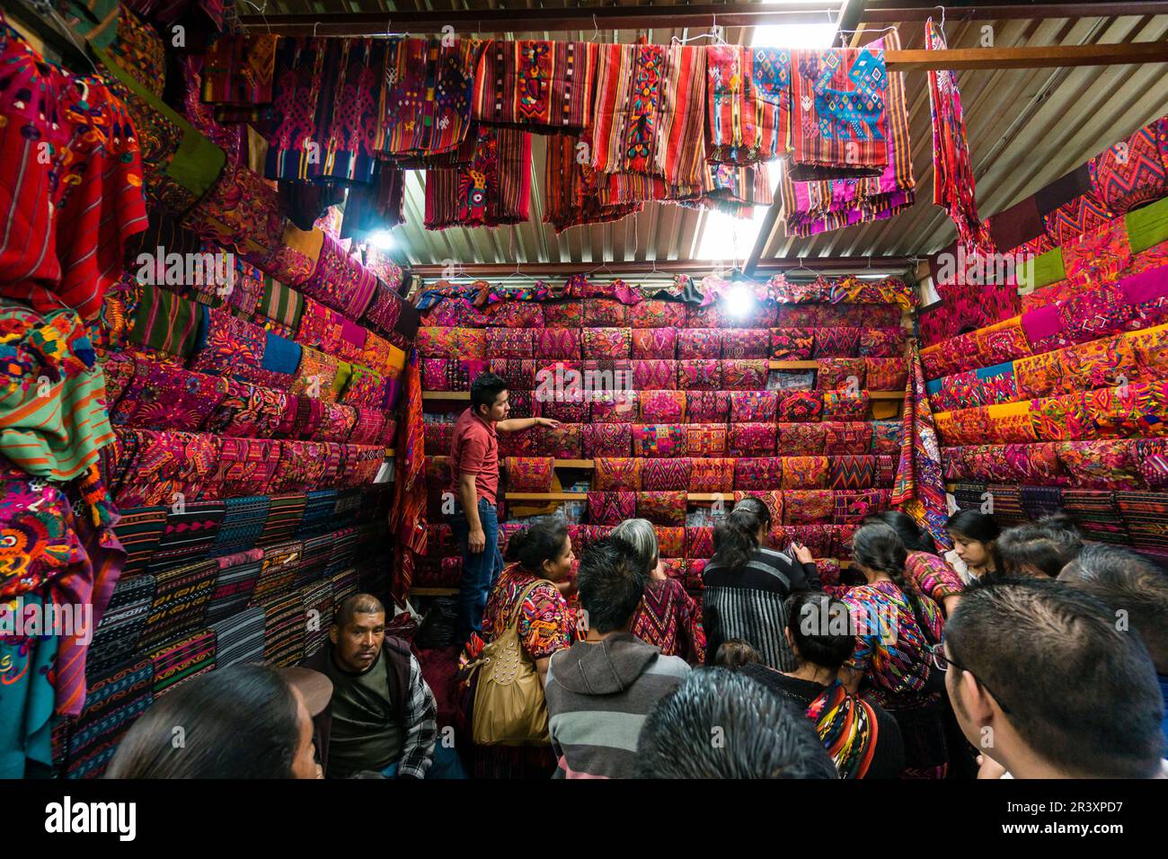establecimiento de telas tipicas, Chichicastenango ,municipio del ...