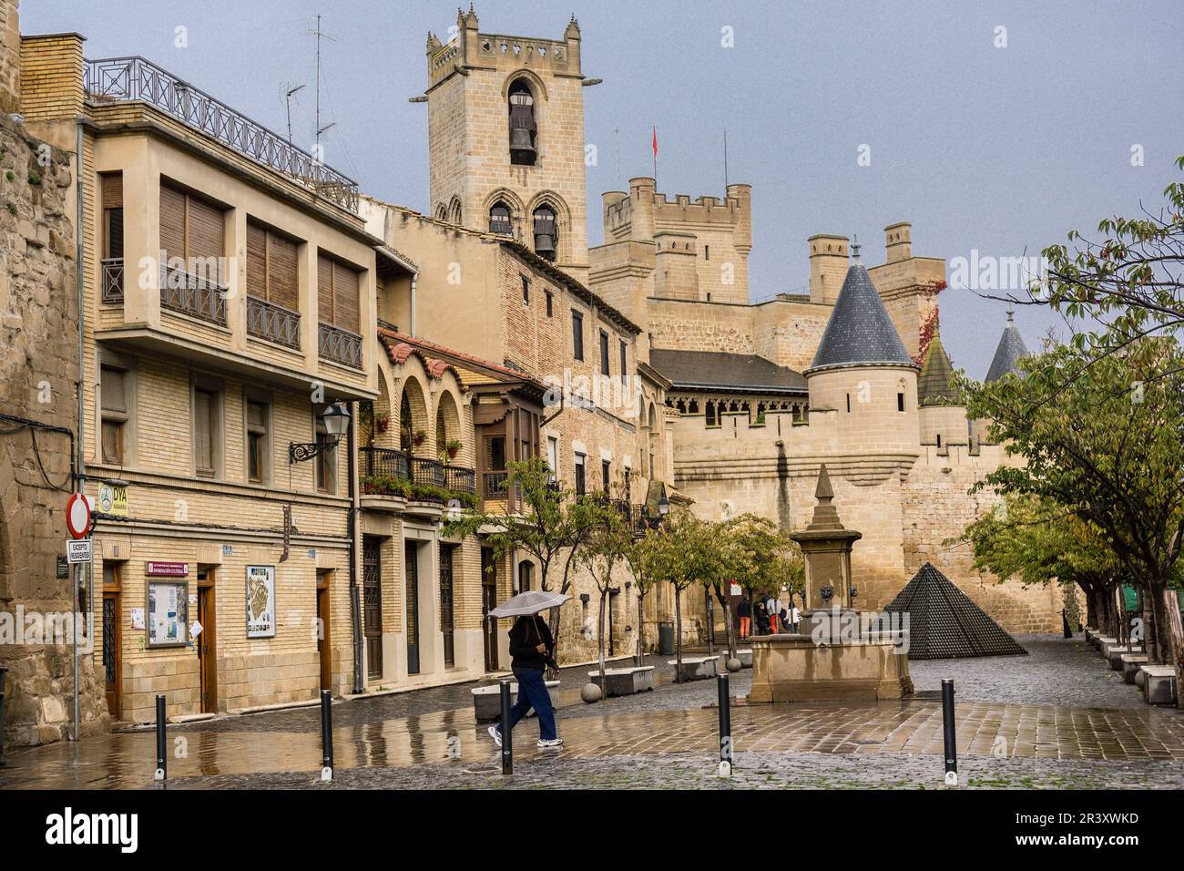 Palacio arquitectura palacio historia hi-res stock photography and ...