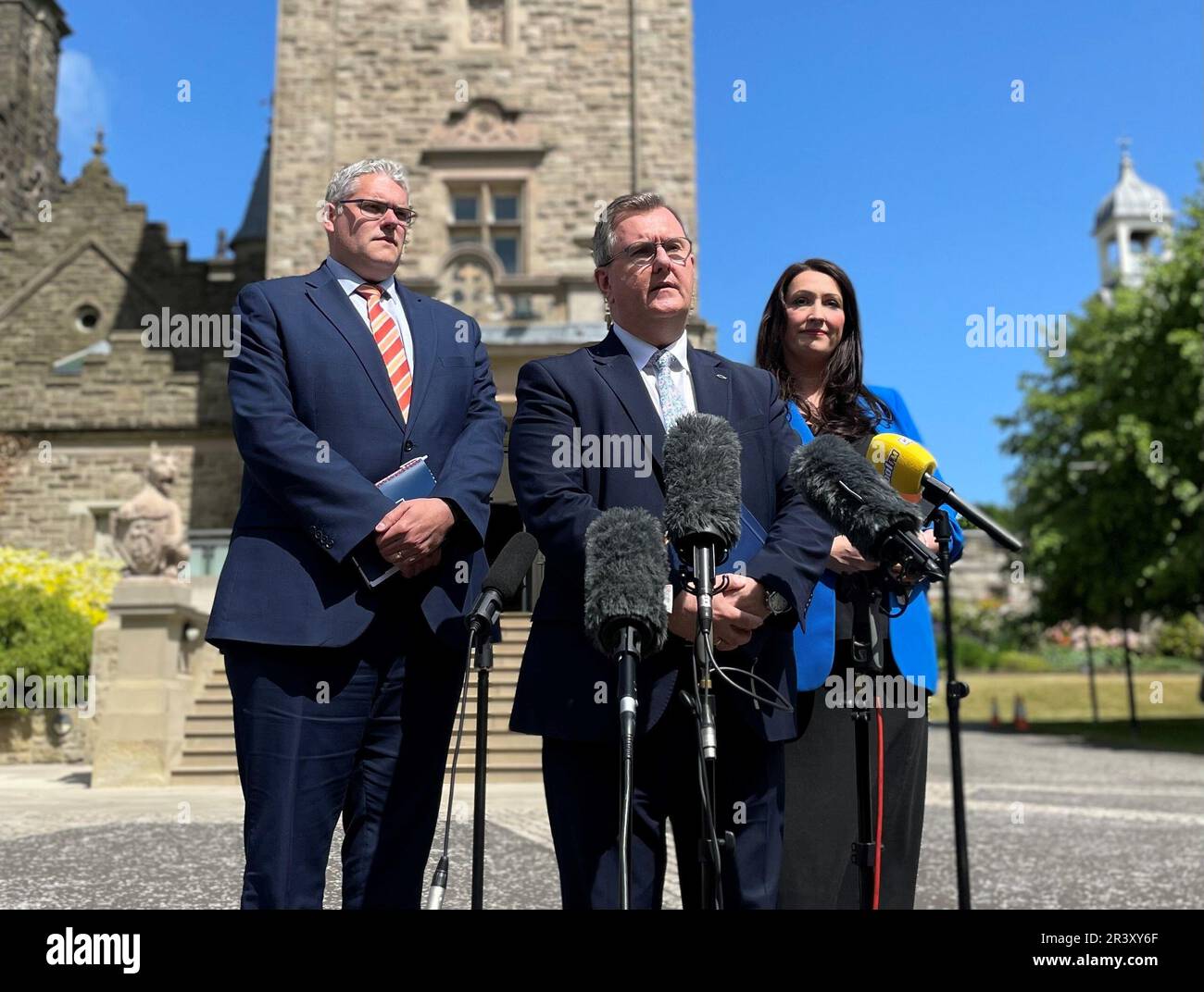 DUP leader Sir Jeffrey Donaldson along with party colleague Gavin ...