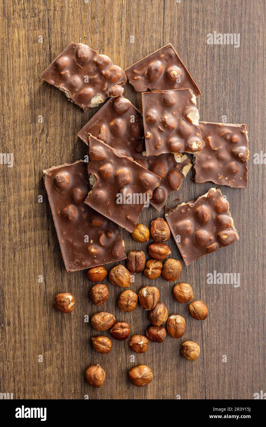 Broken chocolate bar top hi-res stock photography and images - Alamy