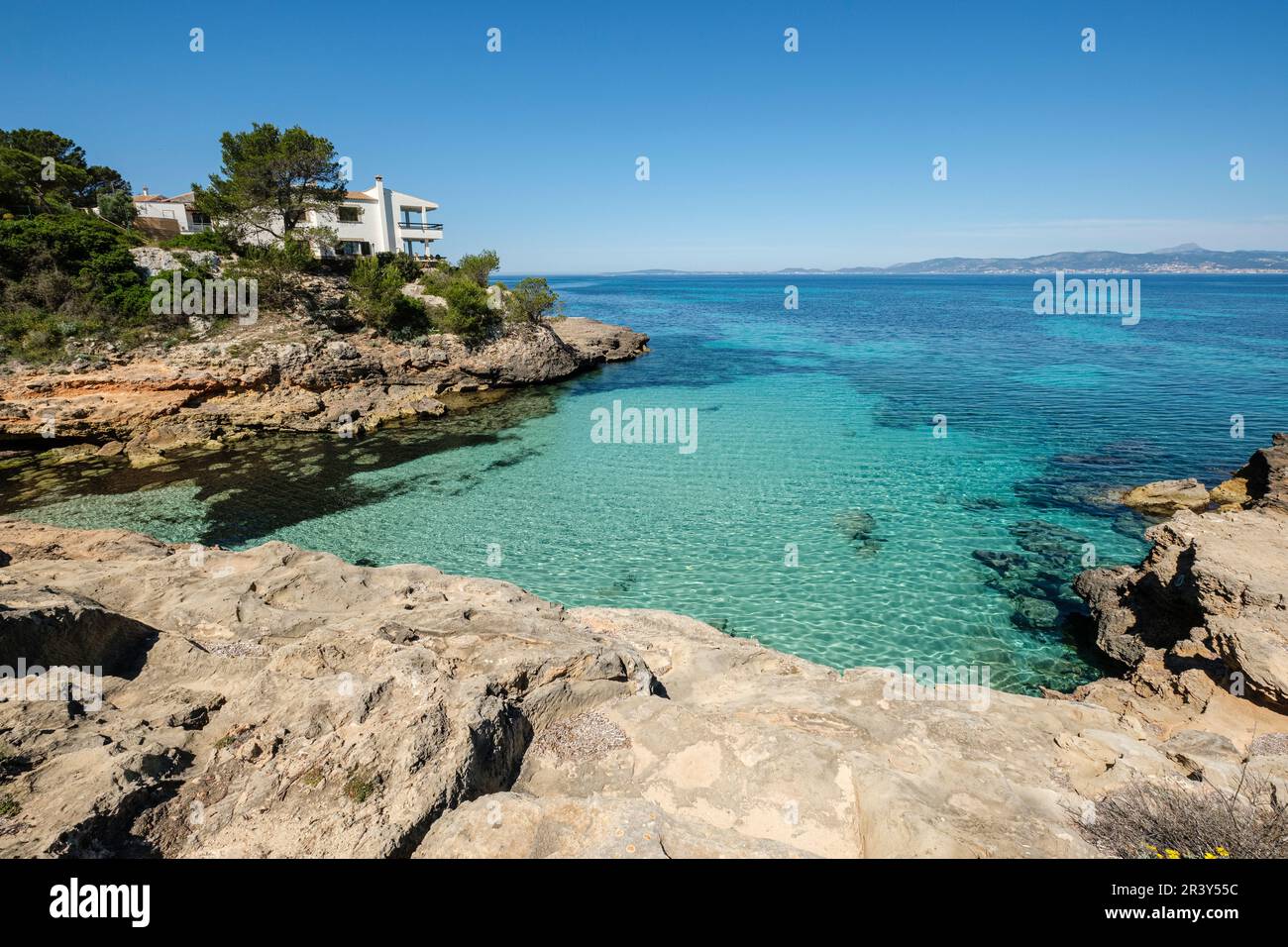 Refuge fort hi-res stock photography and images - Alamy