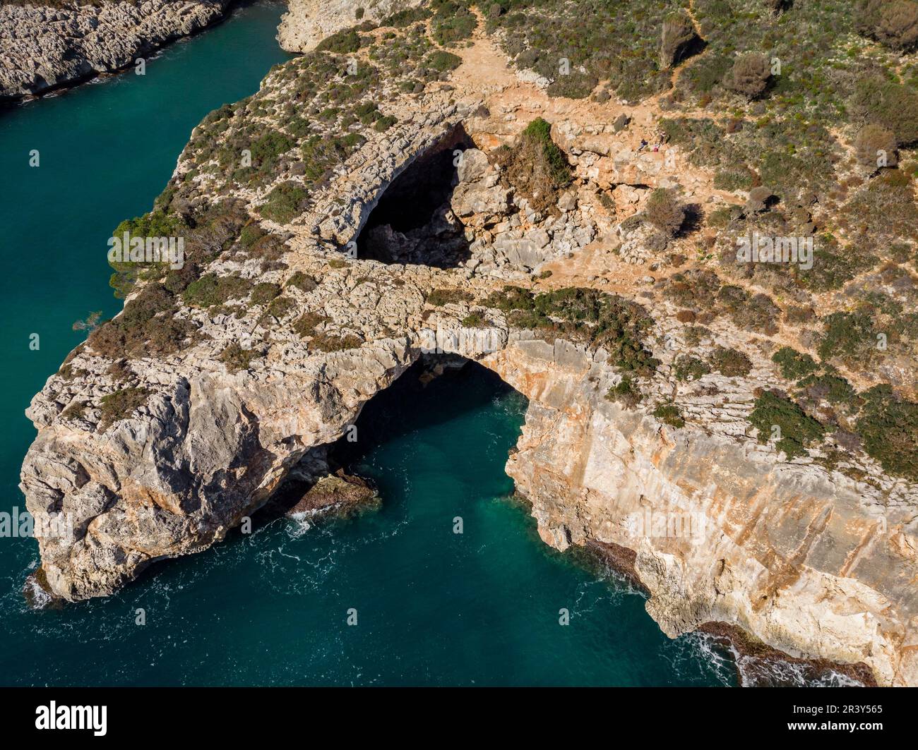 Cueva vertical hi-res stock photography and images - Alamy