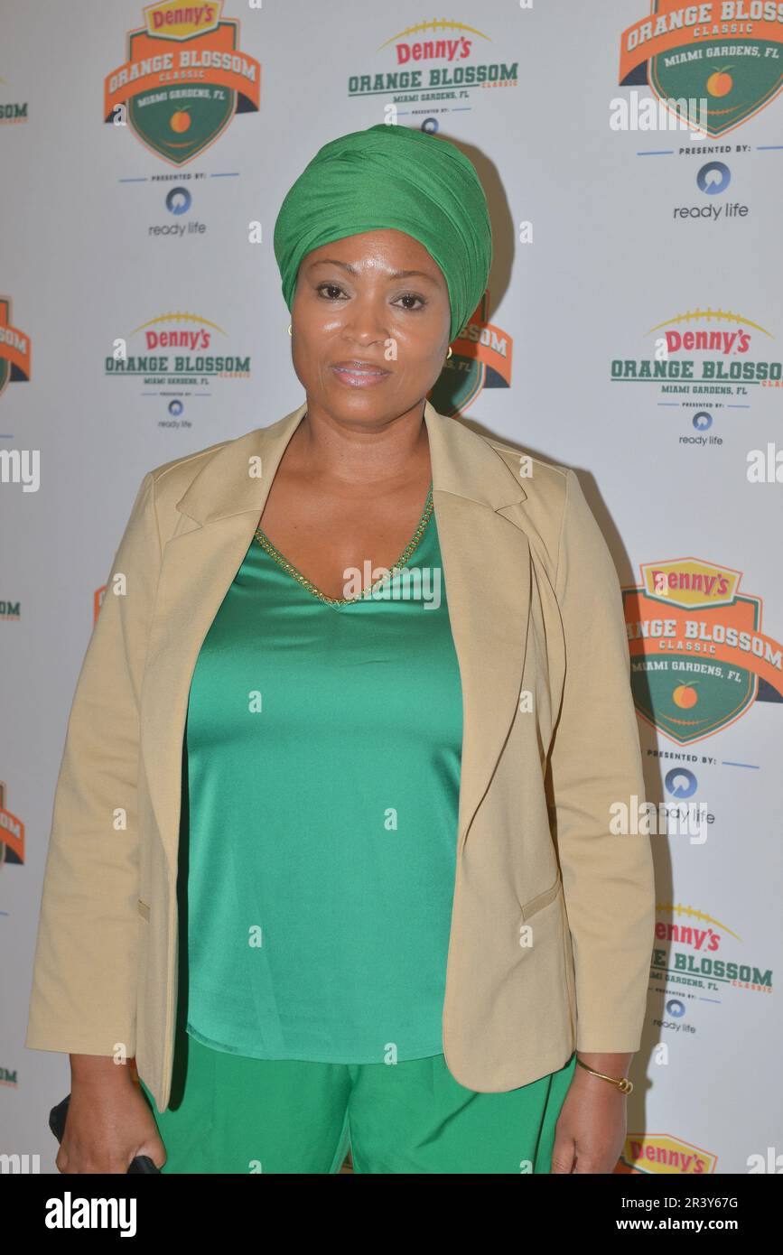 Miami gardens city hall hi-res stock photography and images - Alamy