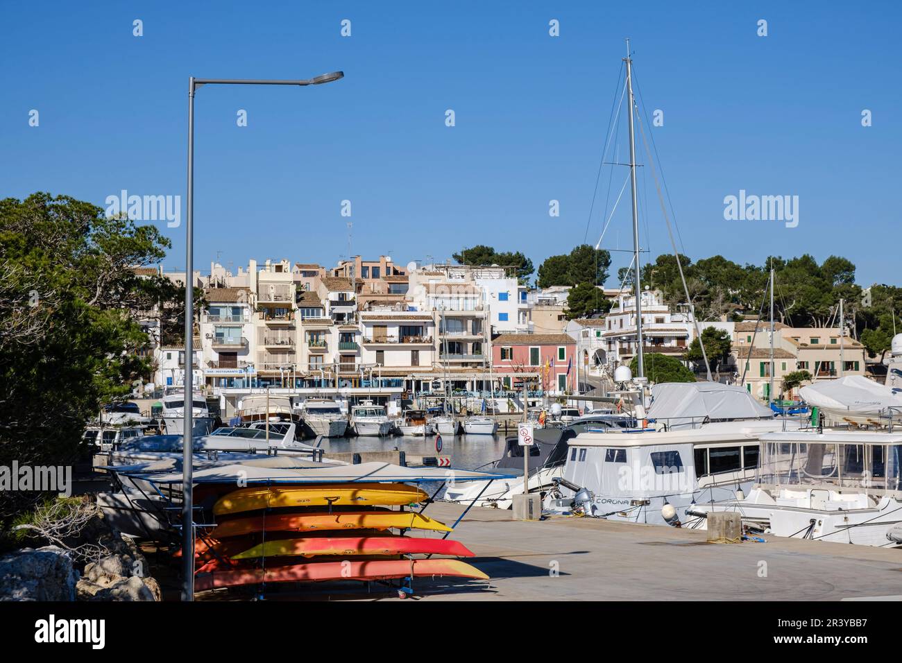 Royal nautical club Stock Photo - Alamy