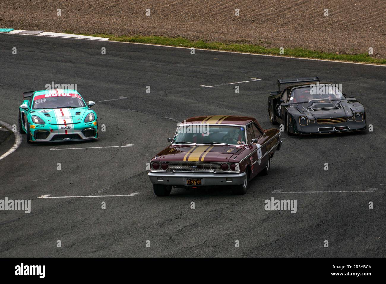 In the heart of the Puys chain in Auvergne, the Charade circuit ...