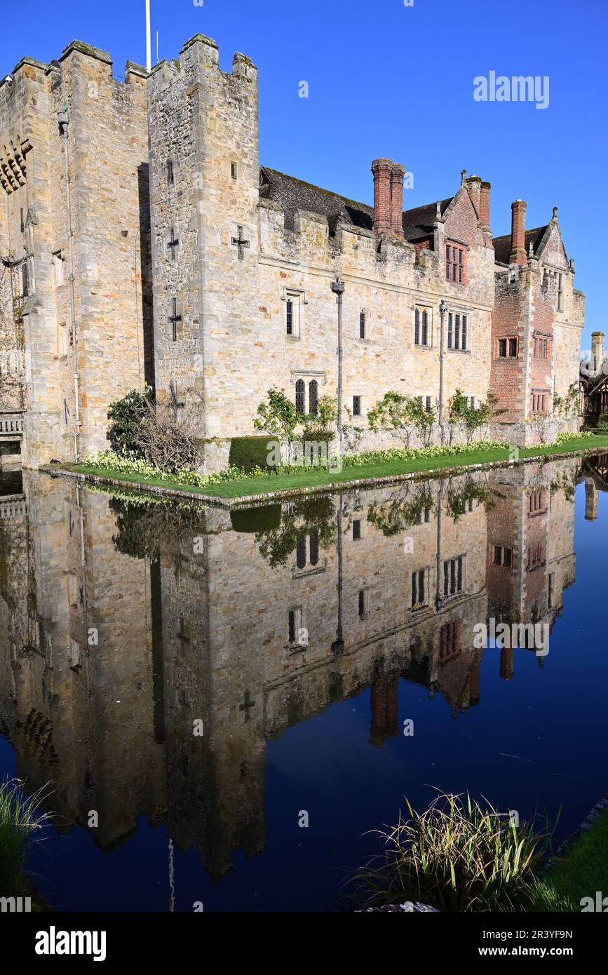 Henry moat hi-res stock photography and images - Alamy