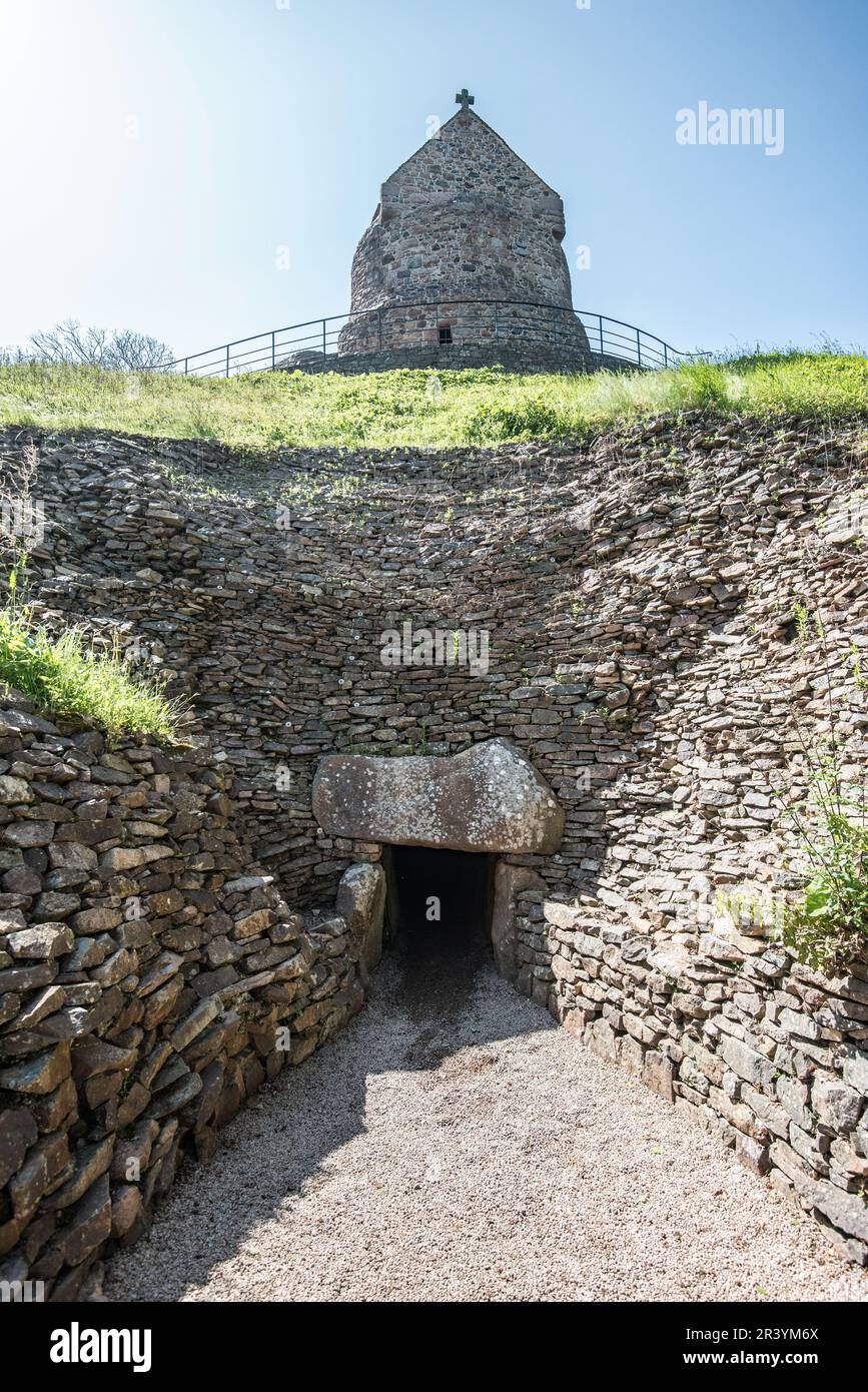 Medieval church atop a prehistoric mound hi-res stock photography and ...