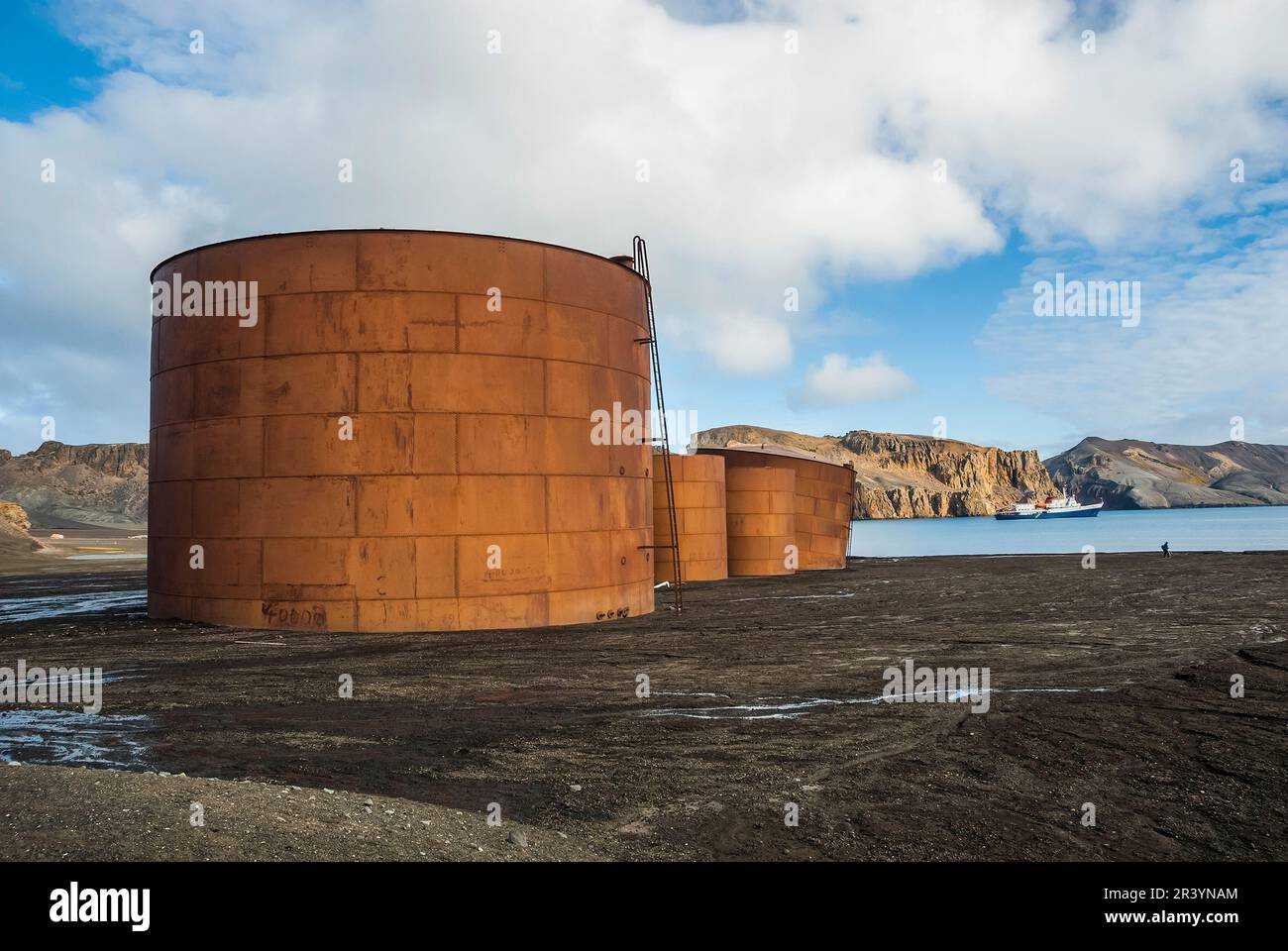 Historical Remains Old whaling station on Deception Island, Antarctica ...