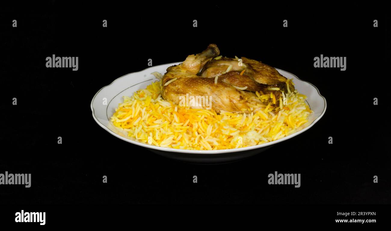 chicken Kabsa - mixed rice dishes that originate in Yemen. Middle ...