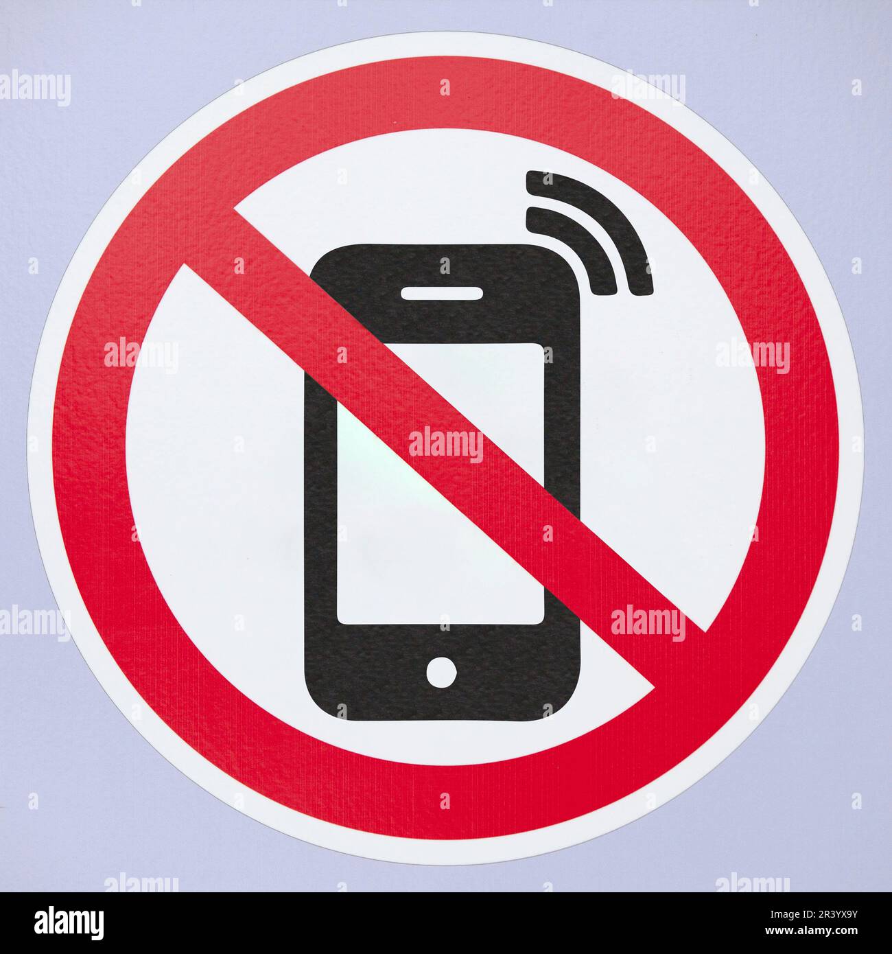 Close up on No phone call sign Stock Photo - Alamy