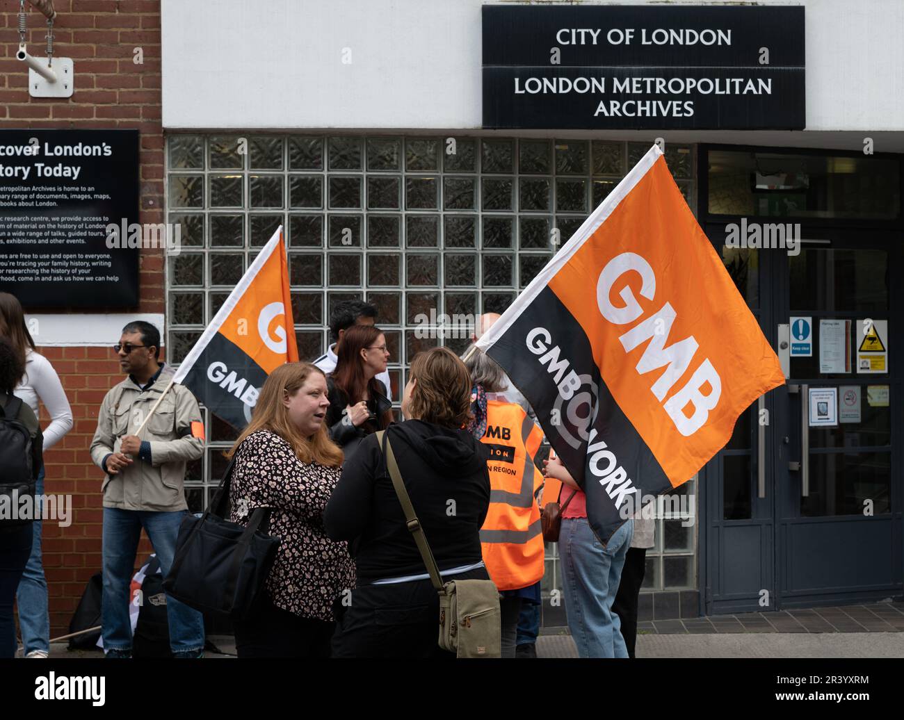 The first time ever GMB Union have taken strike action over pay ...