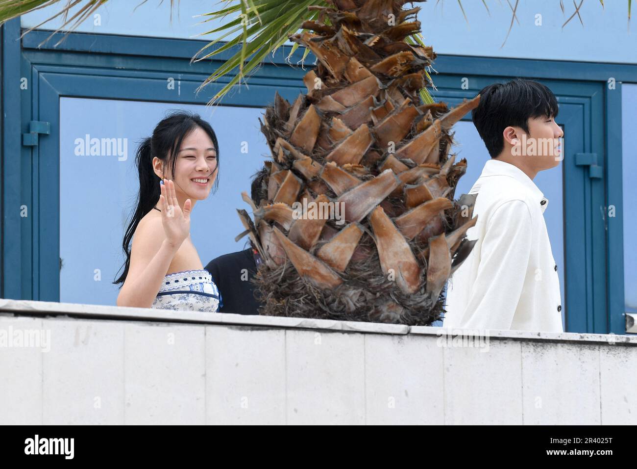 Cannes, France. 25th May, 2023. Kim Seo-hyeong and Hong Xa Bin attend ...