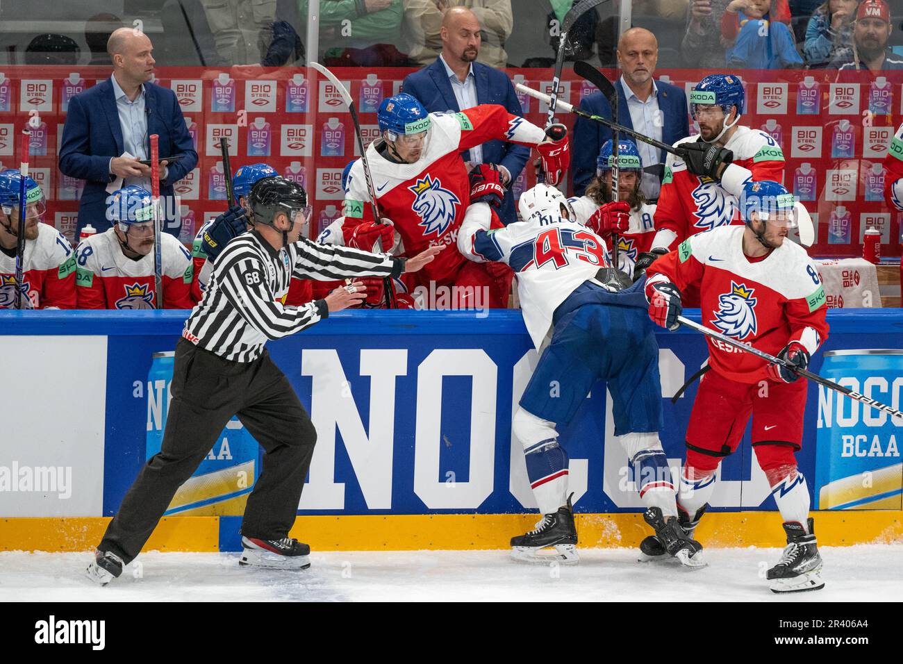 Tyler kleven iihf hi-res stock photography and images - Alamy