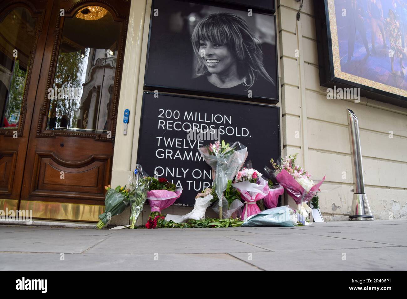 London, UK. 25th May, 2023. Floral tributes left by fans of Tina Turner ...