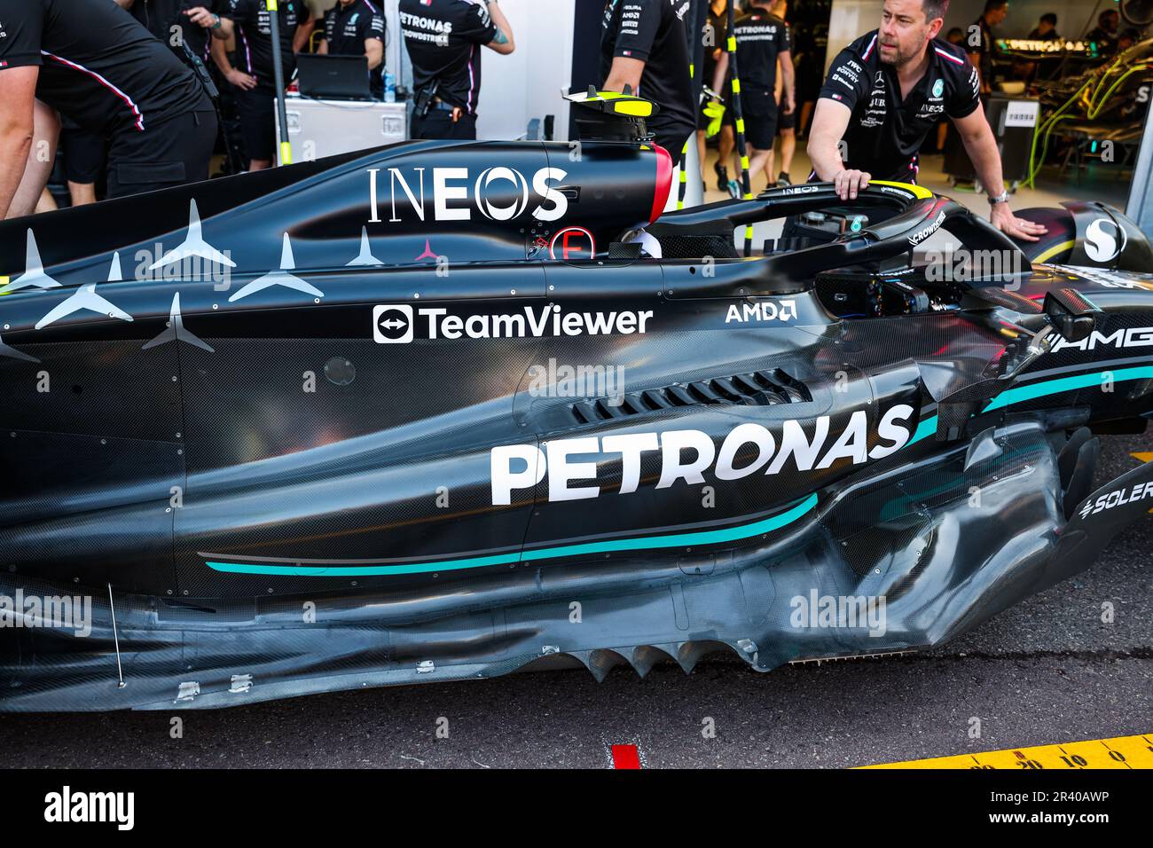 Mercedes AMG F1 Team W14, mechanical detail of the new side pods in the pitlane during the ...