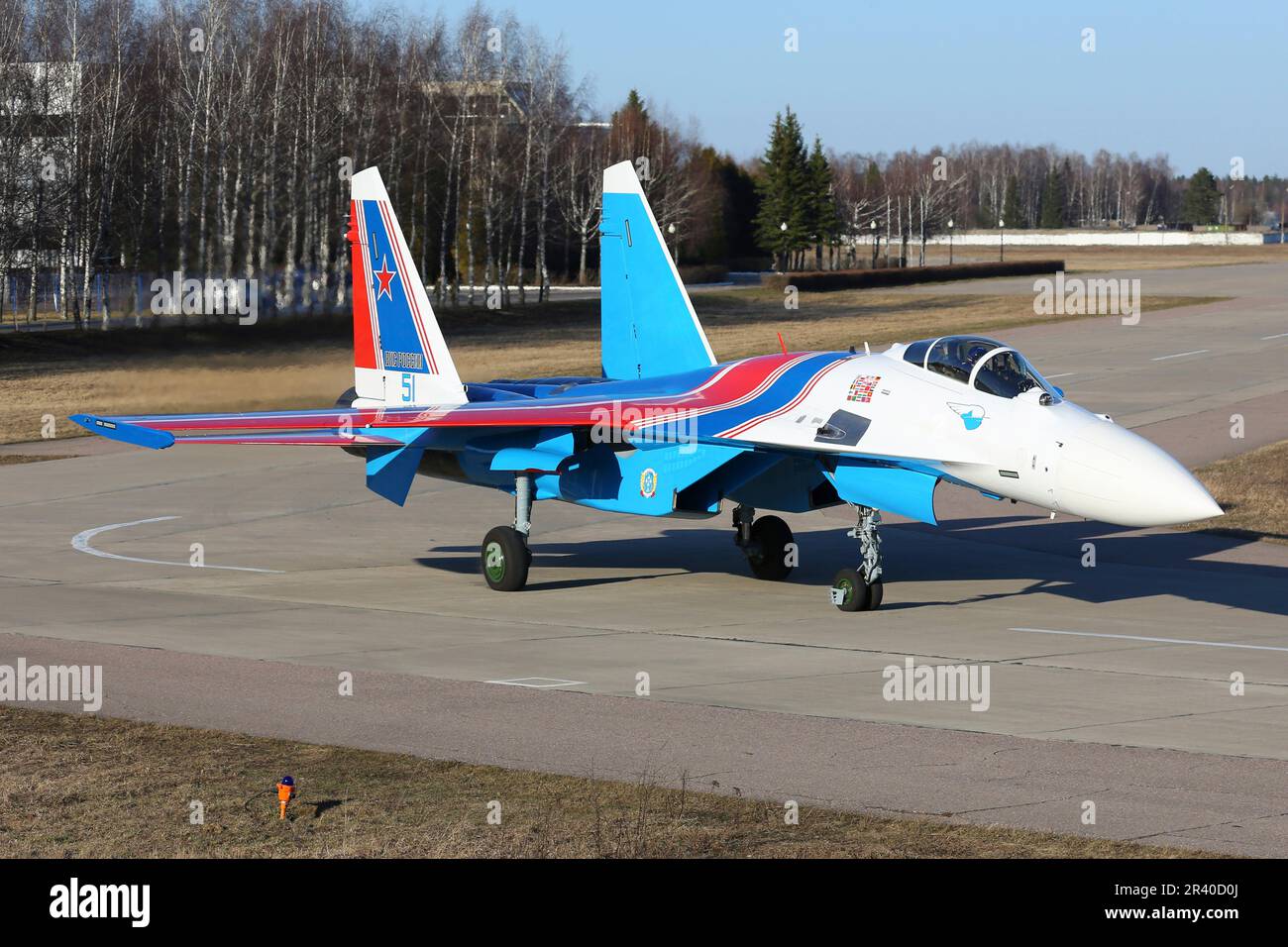 A Su-35S jet fighter of the Russian Knights aerobatics team of the ...