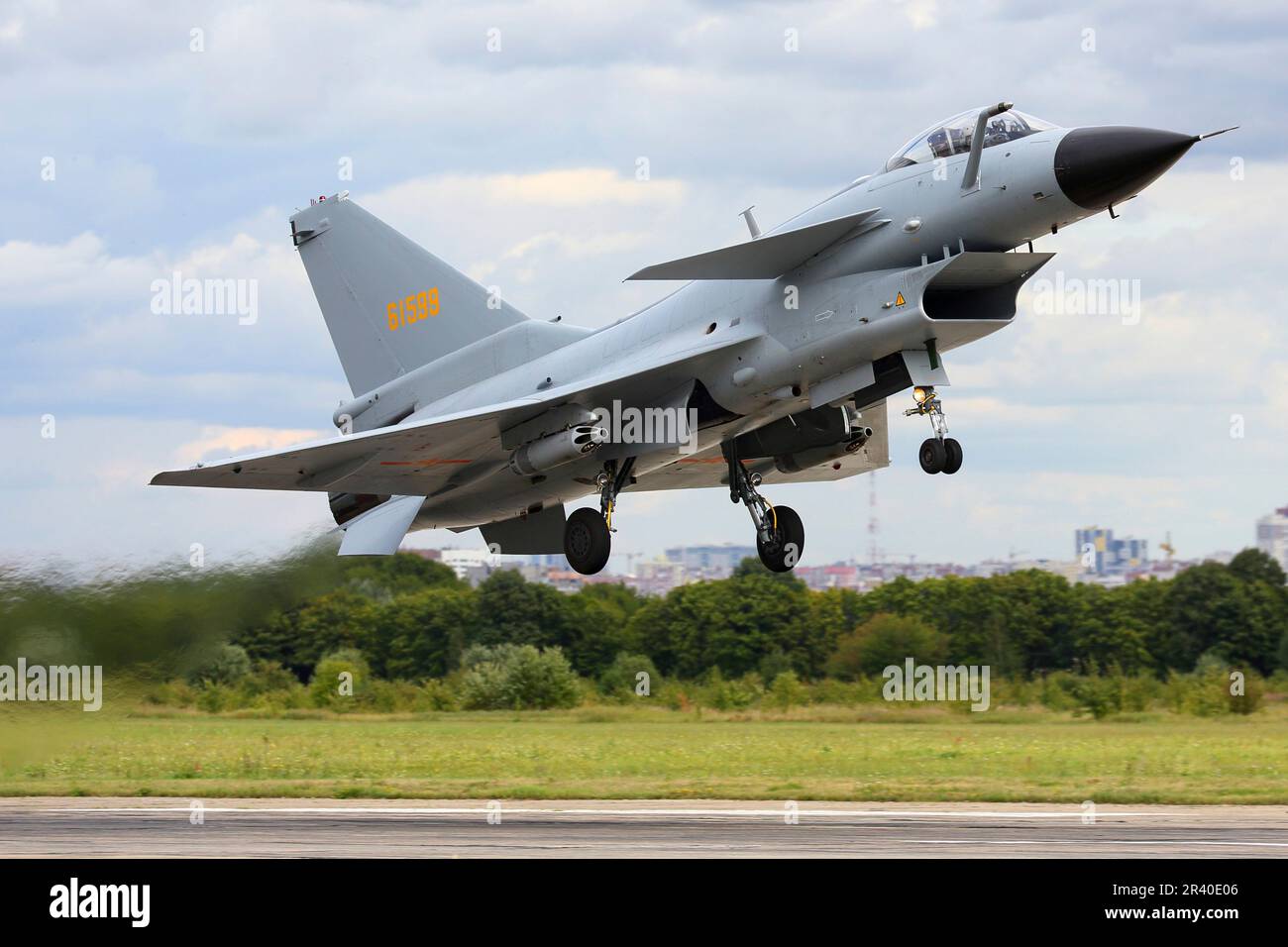 Chinese j 10 fighter hi-res stock photography and images - Alamy