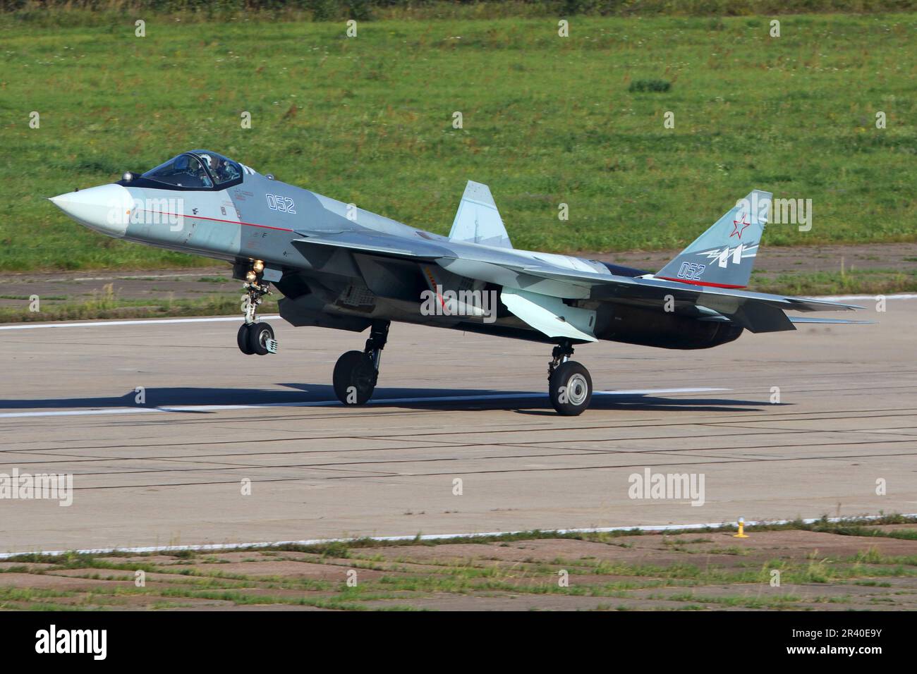 A Su-57 (T-50) jet fighter of the Russian Air Force landing on runway, Zhukovsky, Russia Stock ...