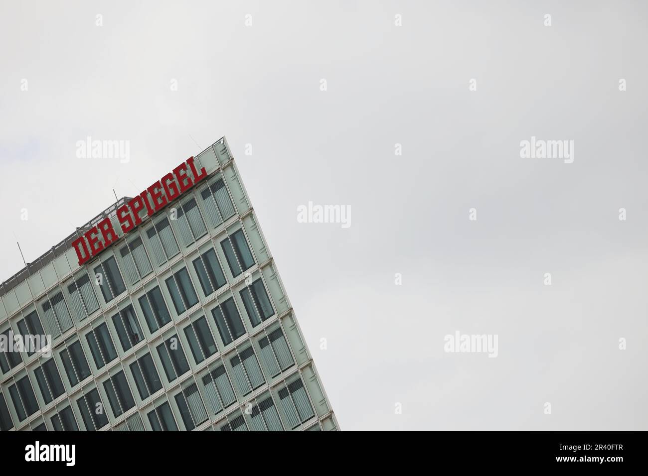 Spiegel logo hi-res stock photography and images - Alamy