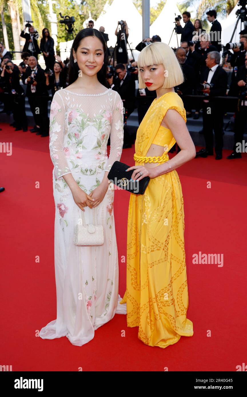 Arisa Nakano und Aoi Yamada bei der Premiere des Kinofilms 'Perfect ...