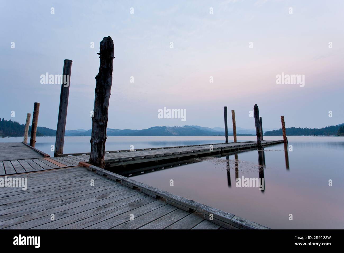 Sunrise dock hi-res stock photography and images - Alamy