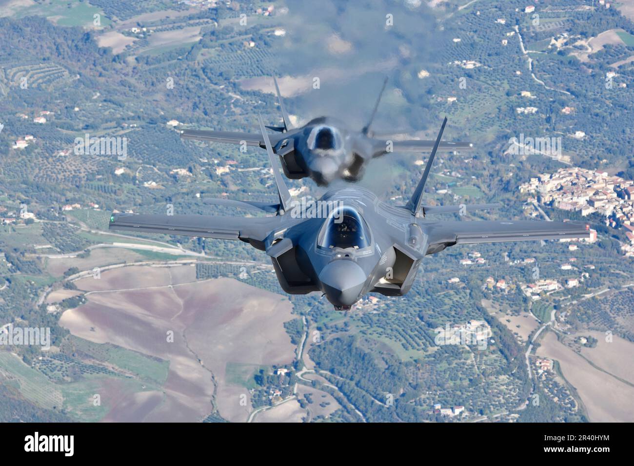 Italian Air Force F-35A and F-35B aircraft flying over Southern Italy ...