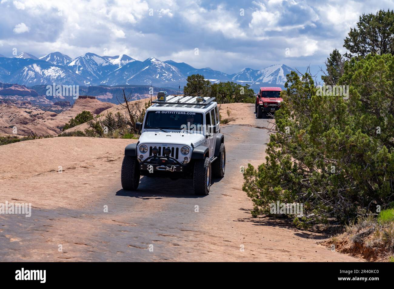 Jeeps on the Fins & Things OHV Trail in the Sand Flats Recreation Area ...
