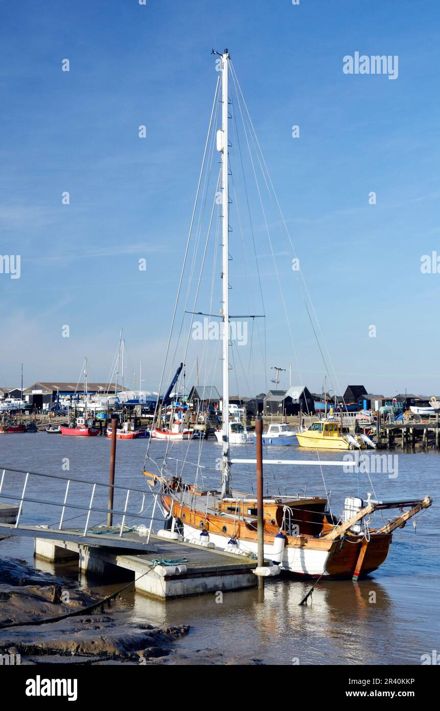 Southwold harbour entrance hi-res stock photography and images - Alamy
