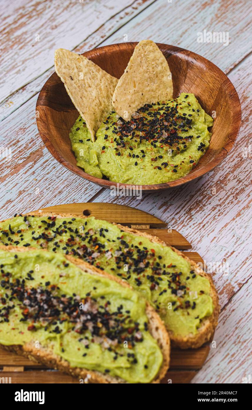 Dos semillas hi-res stock photography and images - Alamy
